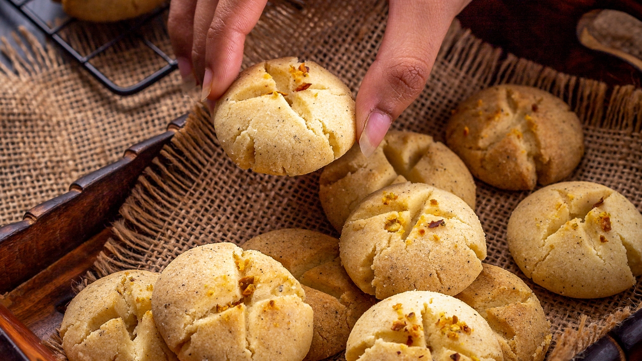 How to Convert Traditional Baking Recipes for the Air Fryer - Haier ...