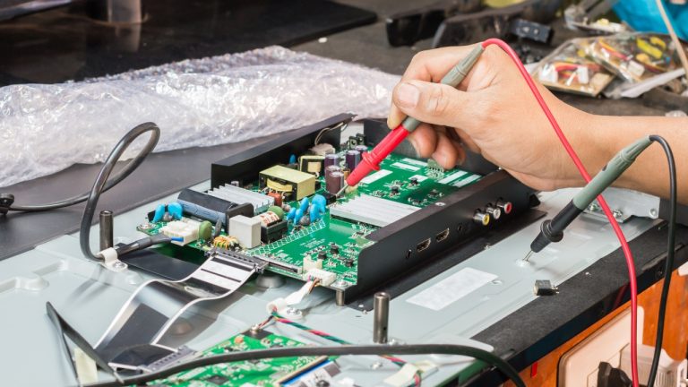 LED TV Repair Tips: Common Issues and Fixes - Haier India Blog