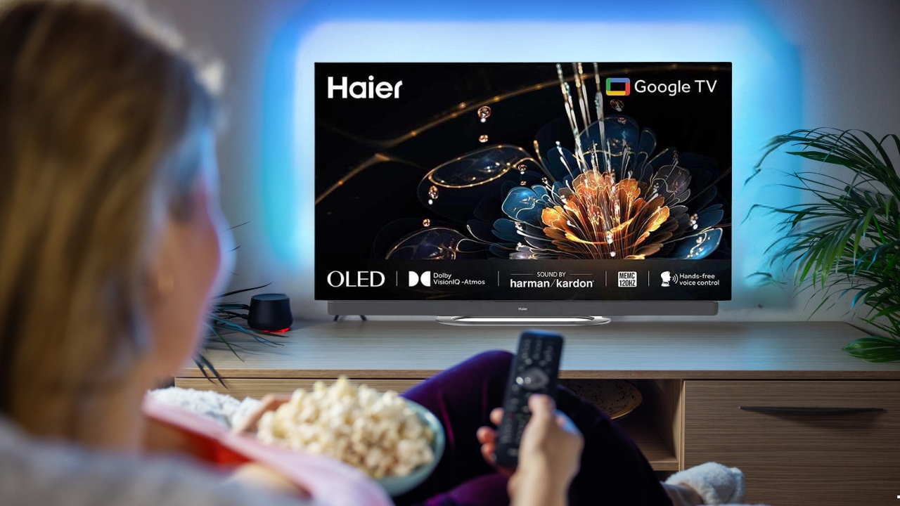How to Decide Between a Smart TV and a Standard LED TV - Haier India Blog